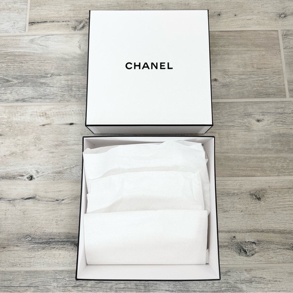 CHANEL | Other | Chanel White Black Storage Box 27 | Poshmark